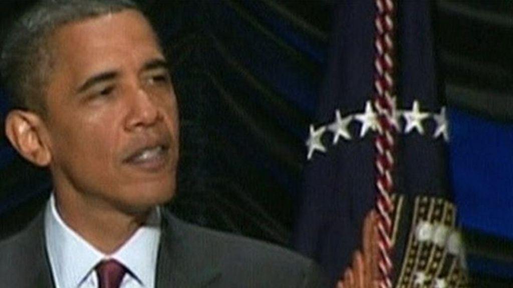Barack Obama signs financial reform bill - BBC News
