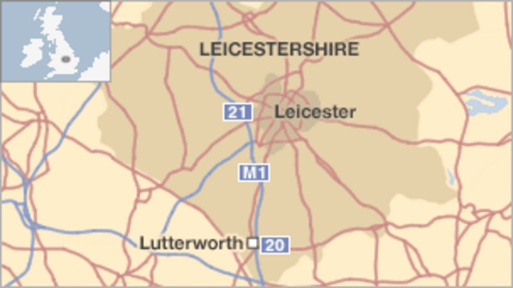One dead and four injured in M1 crash near Leicester - BBC News