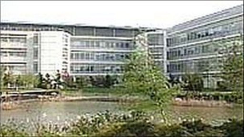 MoD Abbey Wood site braced for 'leaner' defence service - BBC News