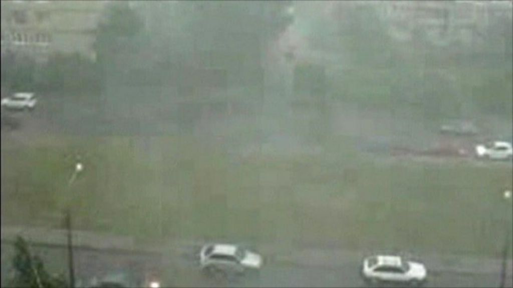 Storms hit Russia after heatwave, fires and smog - BBC News