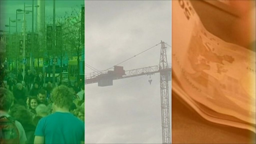 Irish credit rating is downgraded - BBC News