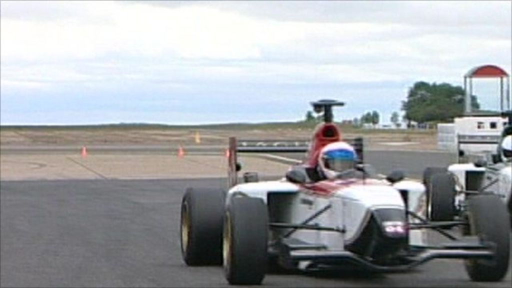 What qualities make an F1 driver special? - BBC News