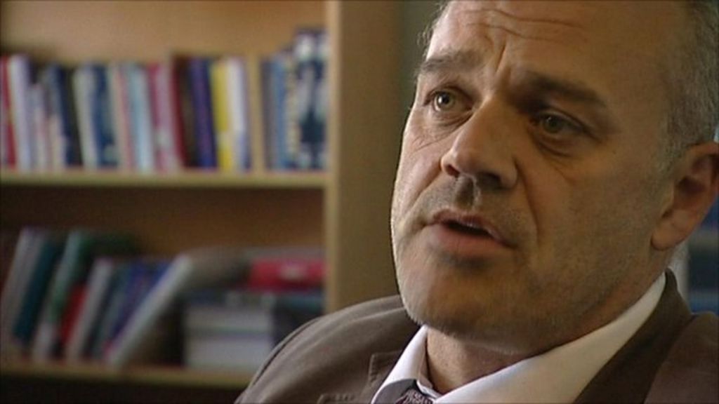 Prof Mark Bellis: 'We have to change our culture of drunkenness' - BBC News