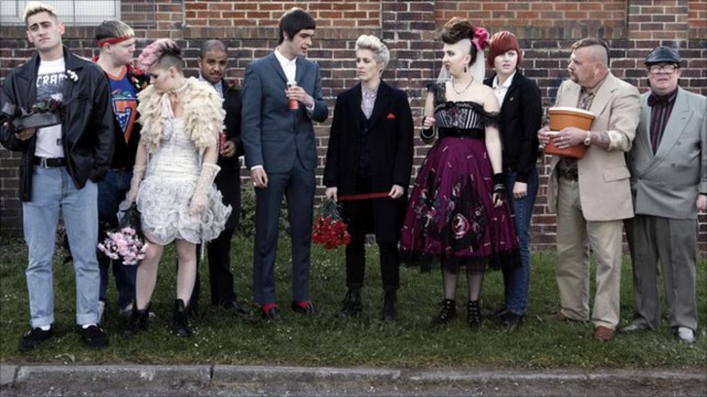New drama revisits the film This Is England - BBC News
