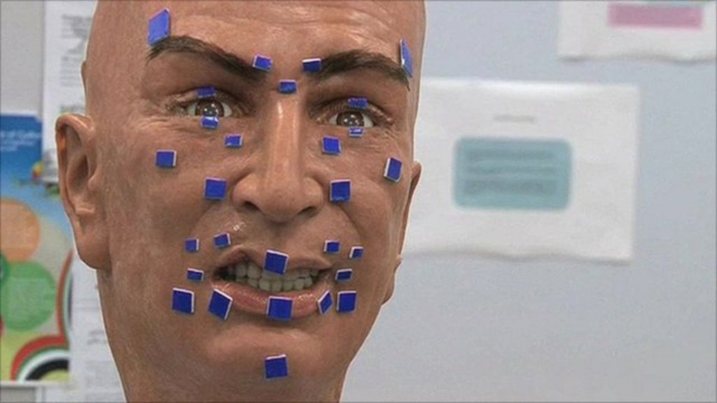 'World's first' Arabic-speaking robot looks for funding - BBC News