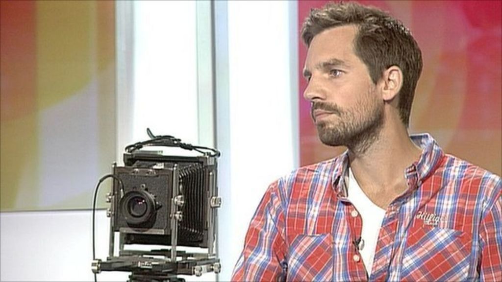 Remembering the 2010 general election in photos - BBC News