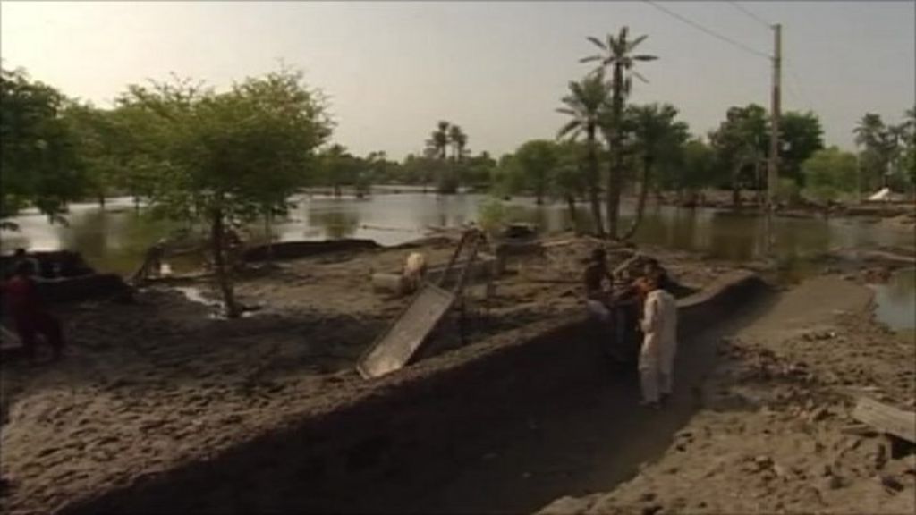 Pakistan Indus flood diary - day five - BBC News