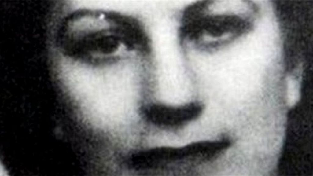 WWII spy heroine Eileen Nearne buried with honours - BBC News