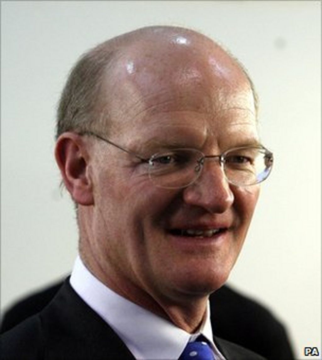 David Willetts warned over science cuts by universities - BBC News
