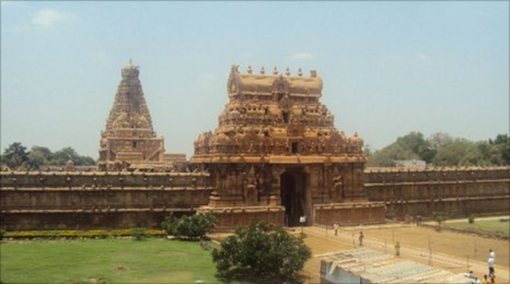 India's Big Temple marks 1,000th birthday - BBC News
