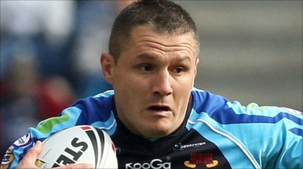 Hanged rugby league player Terry Newton had taken drugs - BBC News