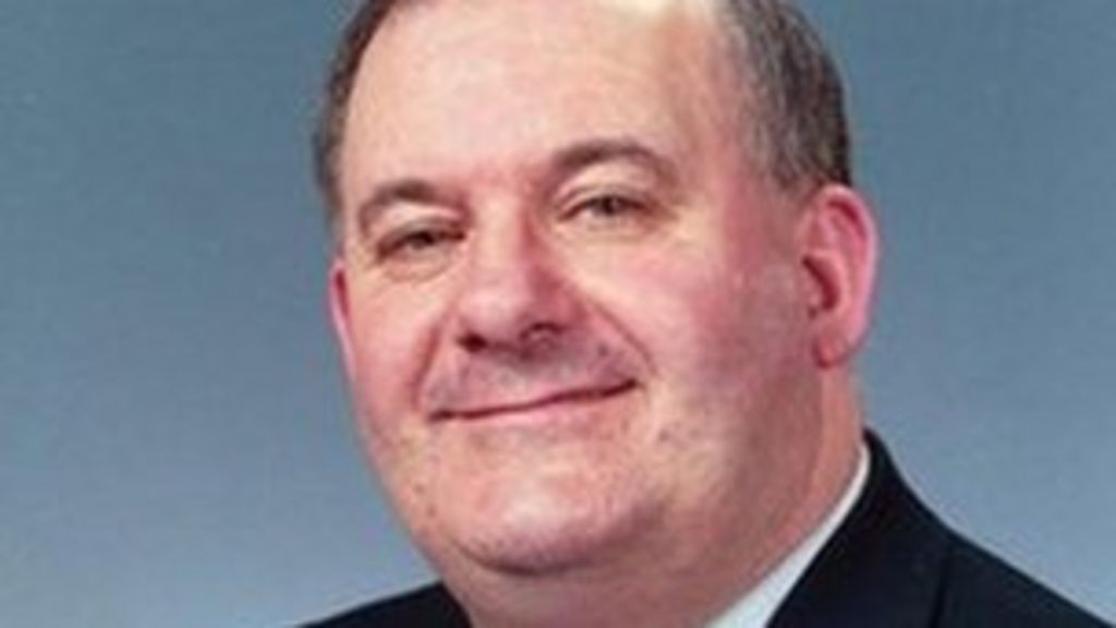 Assembly speaker William Hay in warning to MLAs - BBC News