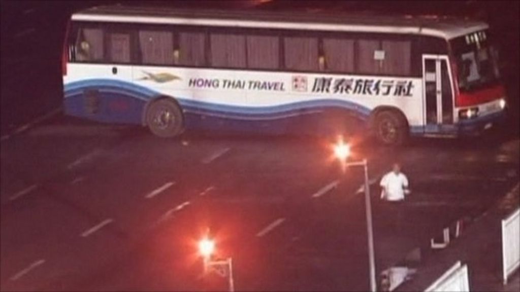 Philippine bus hijacking charges ordered by president - BBC News
