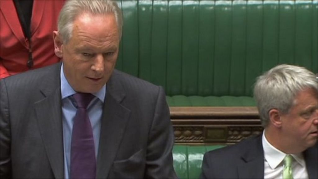 Minister Francis Maude explains 'decisive' quango move - BBC News