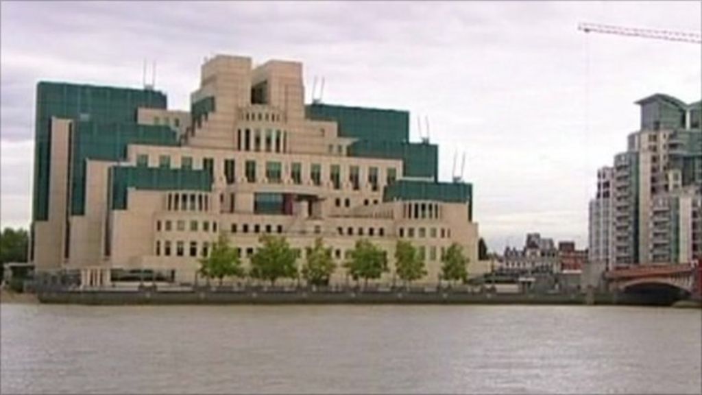 Sir John Sawers denies MI6 role in 'abhorrent' torture - BBC News