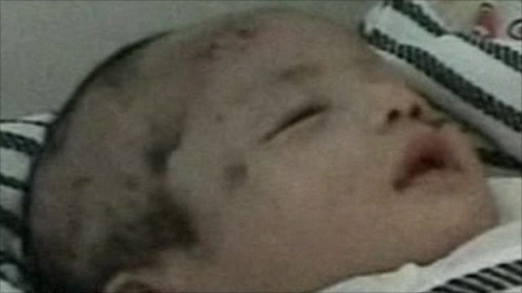 Tsunami baby found alive in ditch - BBC News