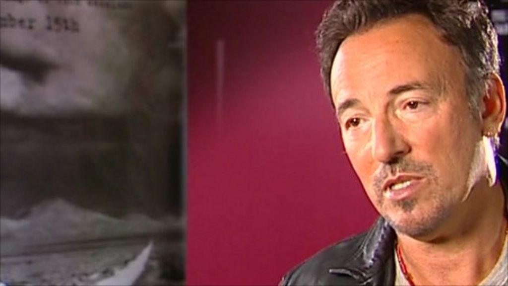 Springsteen's 'hard times' album re-released 30 years on - BBC News