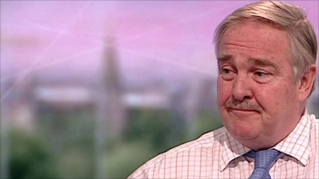 'Alcohol most dangerous drug to society' - Prof Nutt - BBC News