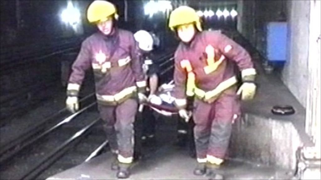 Firefighters give evidence at 7/7 bombing inquest - BBC News