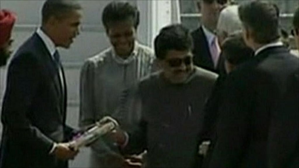 Barack Obama begins 10 day tour of India - BBC News