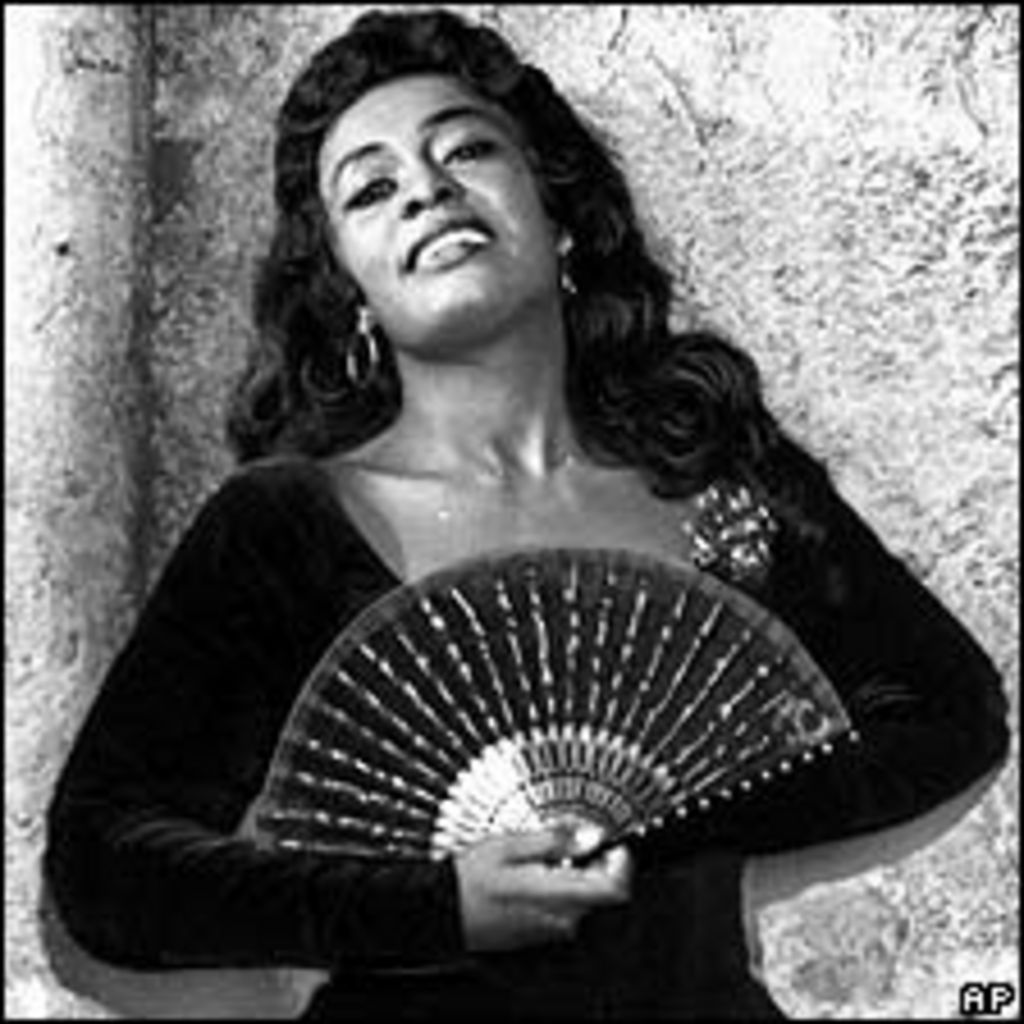 Opera singer Shirley Verrett dies aged 79 - BBC News