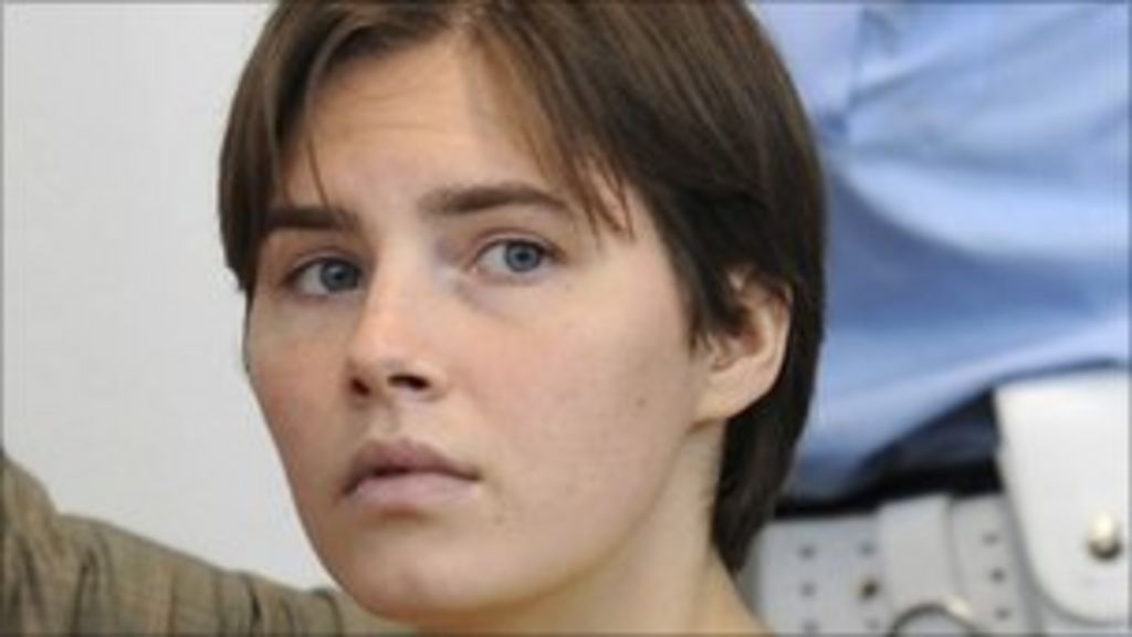 Amanda Knox faces trial for 'slandering' Kercher police - BBC News