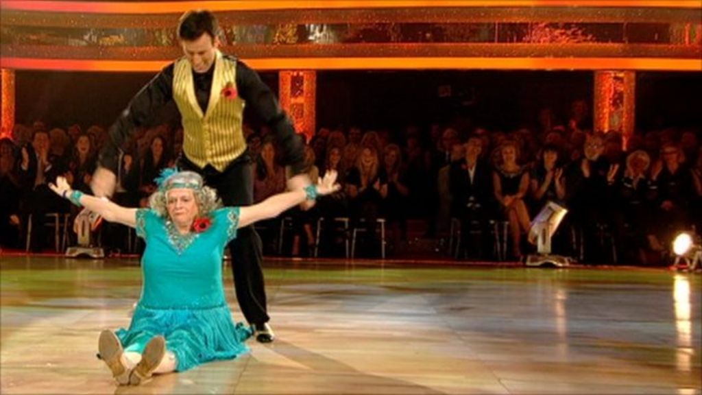 Strictly's Widdecombe: To quit would be 'slap in the face' - BBC News