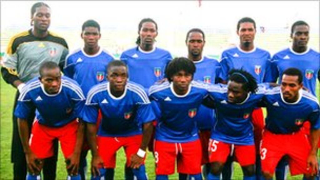 Haiti's football heroes bounce back - BBC News