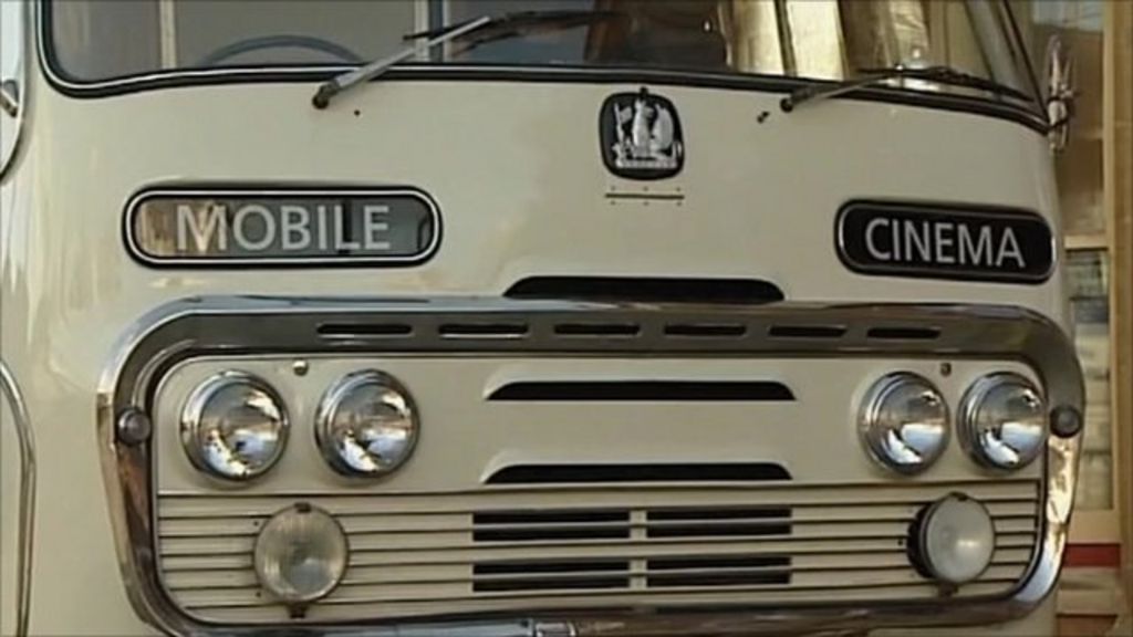 Cinema bus from the sixties given a new lease of life - BBC News