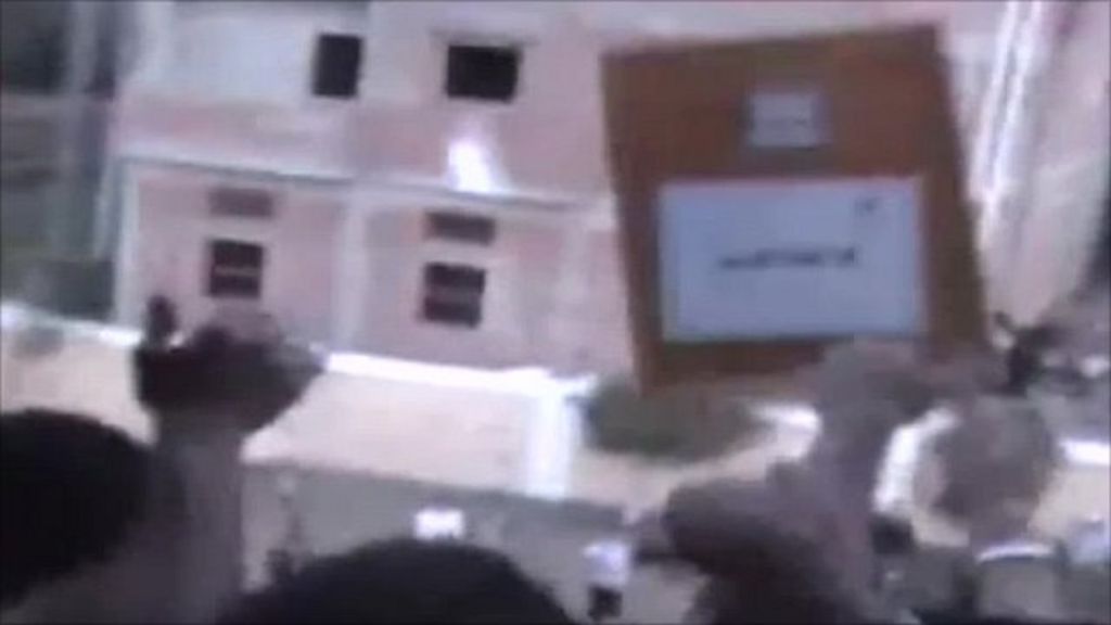 Footage 'exposes Egypt election unrest and corruption' - BBC News