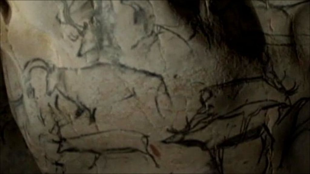 Documentary takes 3D look at ancient French cave paintings - BBC News