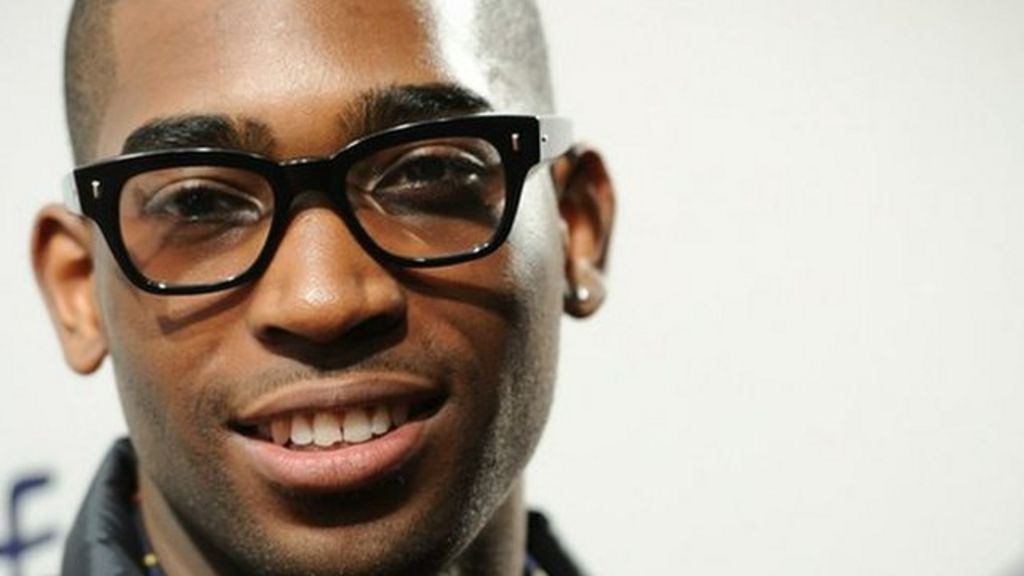 Tempah: 'How I became Tinie' - BBC News