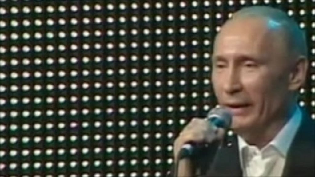 Russian PM Vladimir Putin sings Blueberry Hill at charity event - BBC News