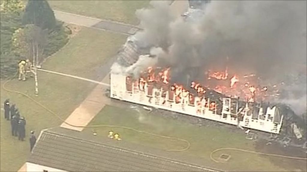 Ford open prison rioters 'must be punished' - BBC News
