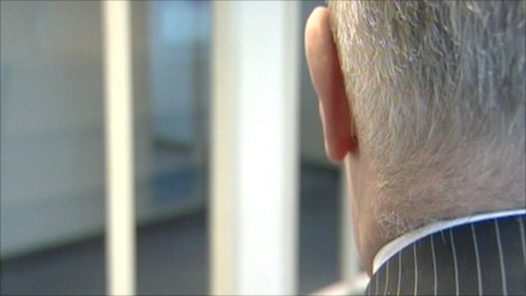 The 'strict guidelines' of being undercover police - BBC News