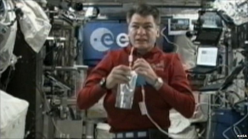 Astronaut on drinking recycled water on the ISS - BBC News