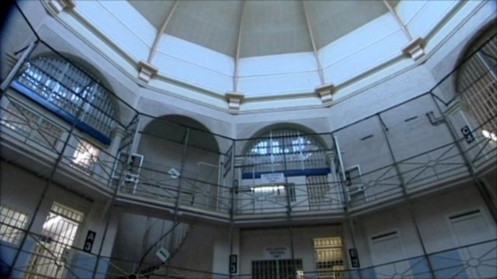 Many violent inmates may get the right to vote - BBC News