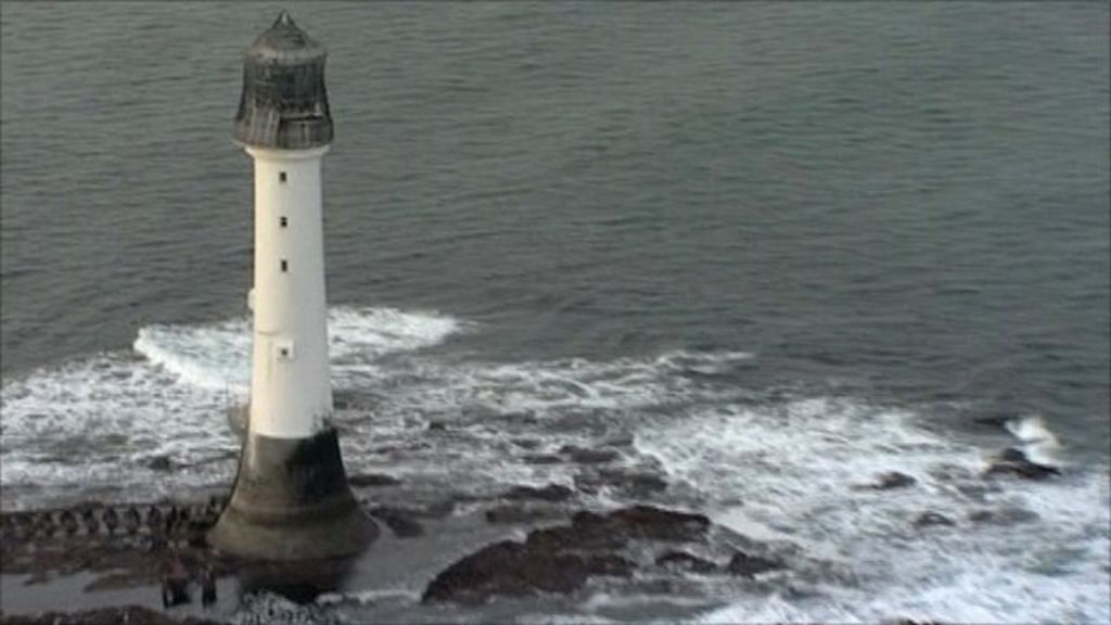 Bell Rock Lighthouse celebrates 200 years shining - BBC News