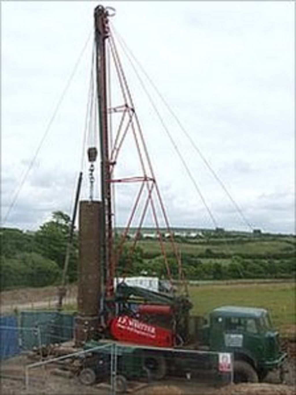 Drilling rigs in search for water in west Cumbria - BBC News