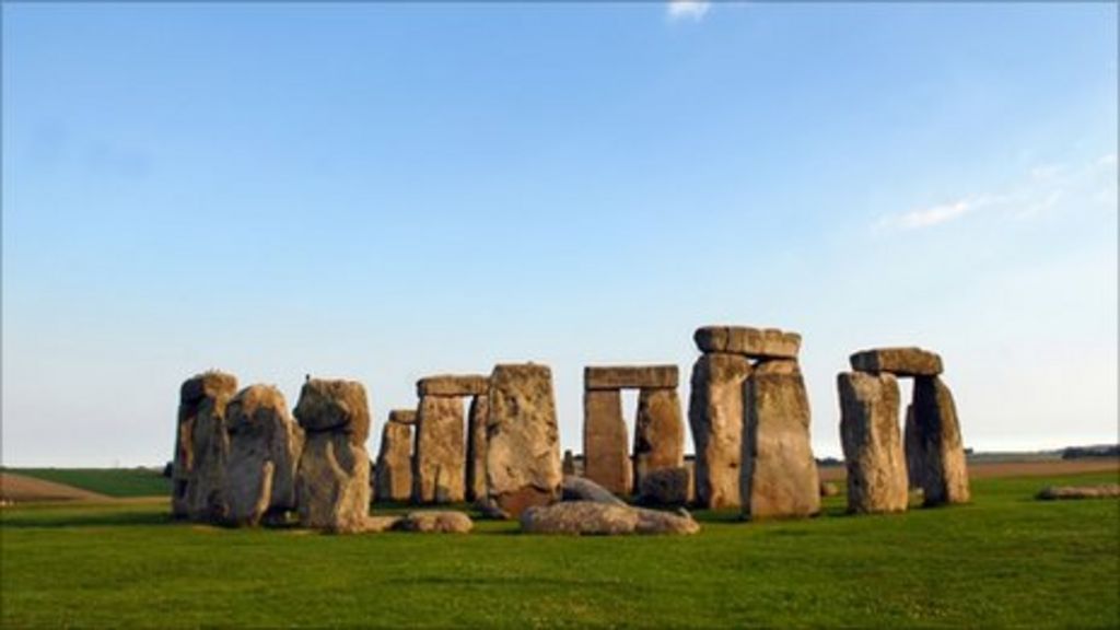 Stonehenge rocks definitely came from Wales, but how? - BBC News