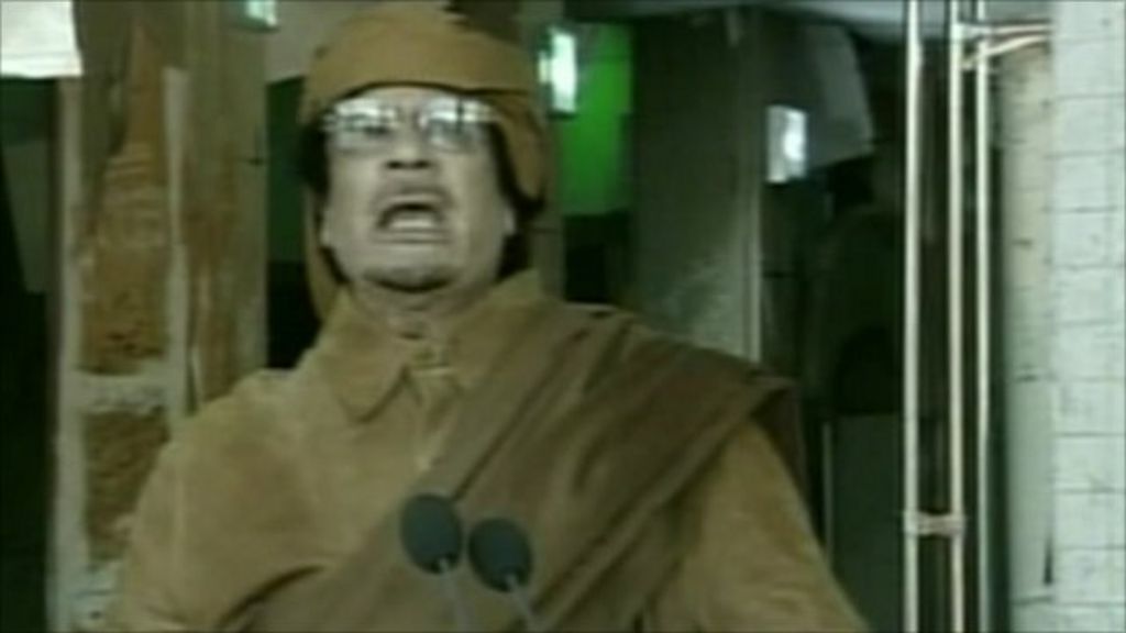 Libya protests: Pressure mounts on isolated Gaddafi - BBC News