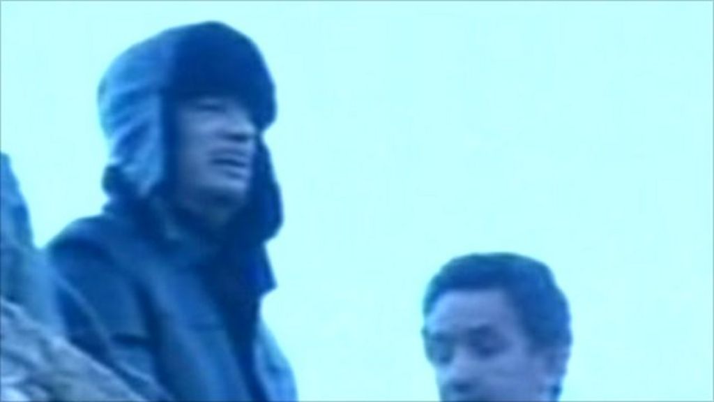 Gaddafi calls on loyalists in Tripoli as protests spread - BBC News