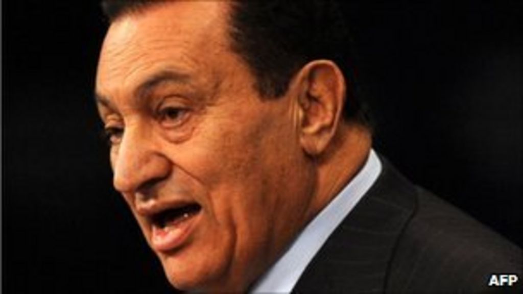 Hosni Mubarak: Egypt's former leader given travel ban - BBC News