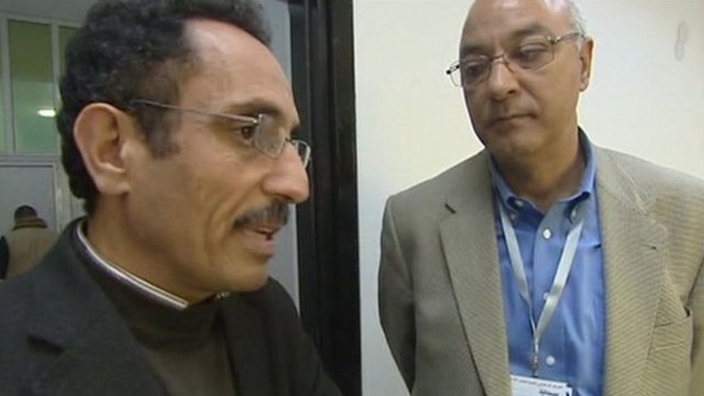 Opposition on battle against Libyan leader Gaddafi - BBC News