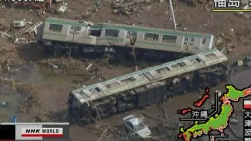 Japan earthquake: Trains derailed after tsunami - BBC News