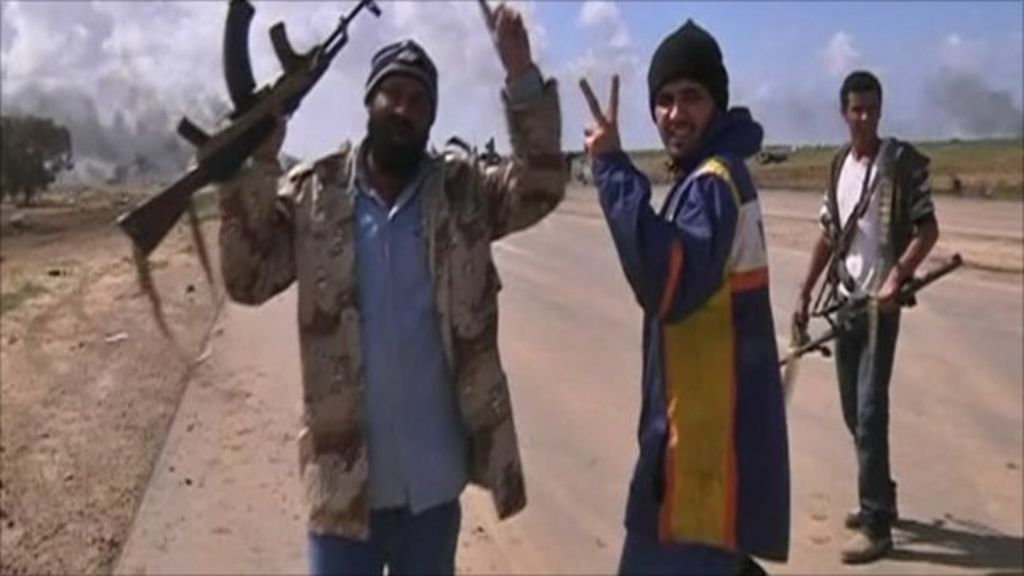 Rebels in Benghazi still hoping to defeat Gaddafi - BBC News