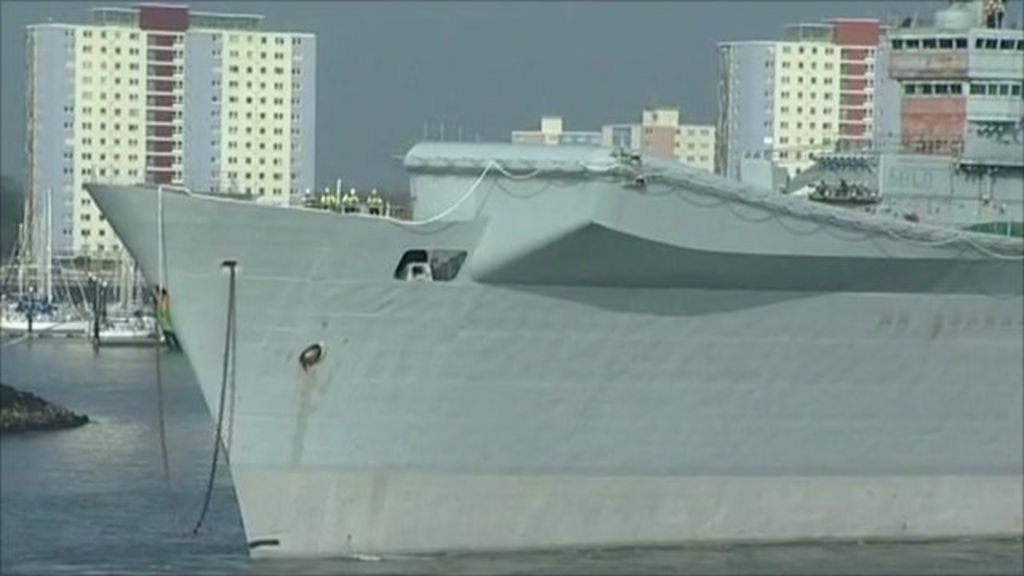 HMS Invincible makes final journey to Turkish scrapyard - BBC News
