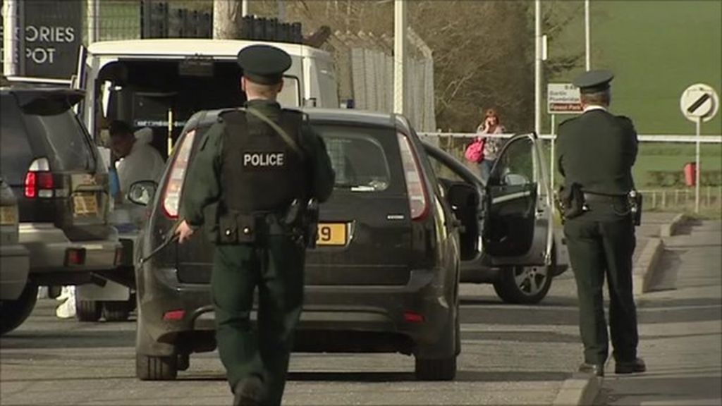 Northern Ireland bomb witness: 'I heard an awful bang' - BBC News