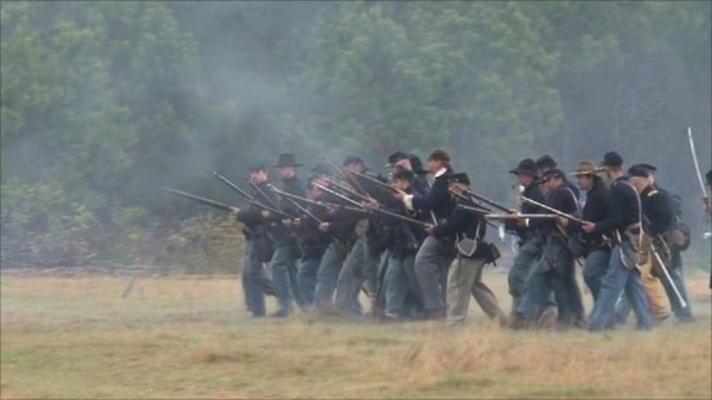 Civil War battles re-enacted in Southern US states - BBC News