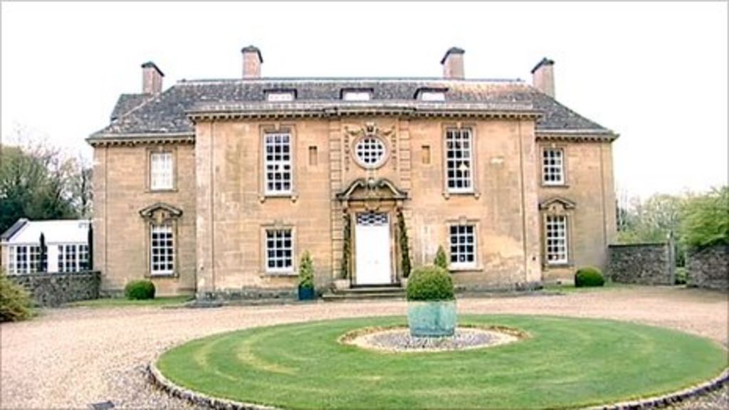 House voted England's best country home by Country Life - BBC News